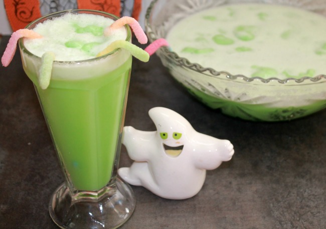 Halloween Mocktail Recipes - AmericanRecipes.co.uk